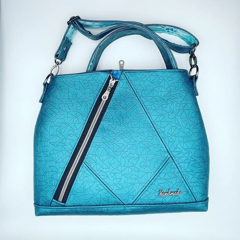 Compass Crossbody Bag (with video) – Sew Modern Bags