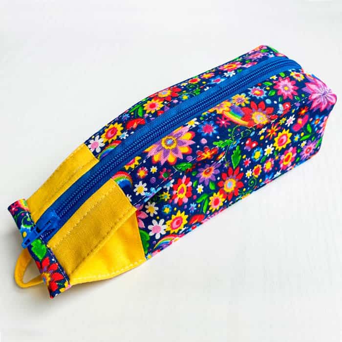 Zippered Pencil Case – Sew Modern Bags